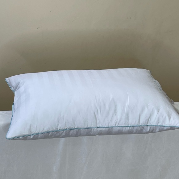Allied Home | Bedding | Grand Haven Pillow | Poshmark